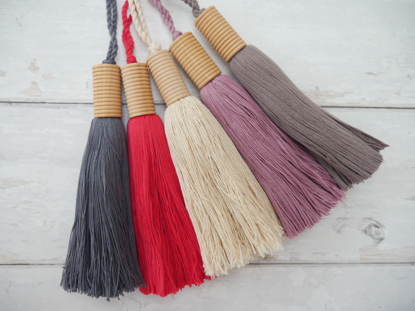 Pom-Poms, Tassels & Bows – Flying Bobbins Haberdashery